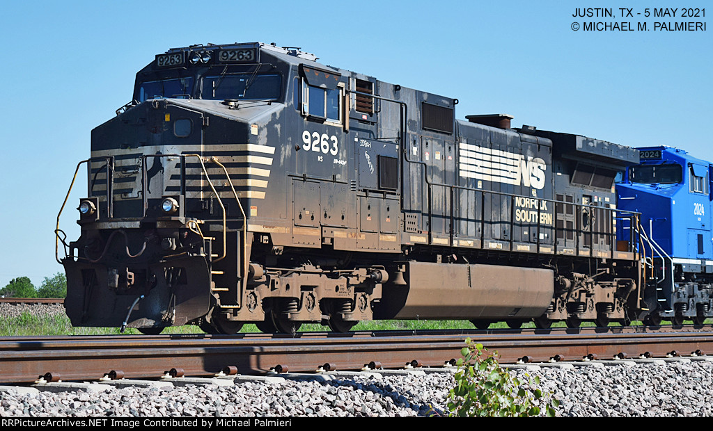NS C44-9W 9263
